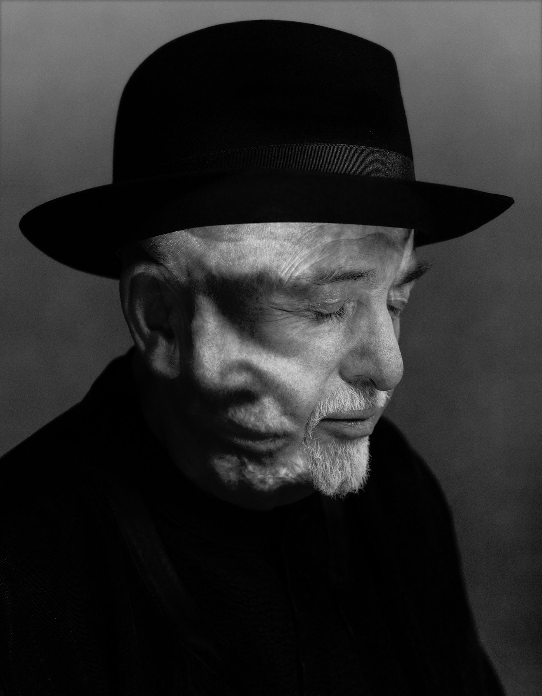 Nadav Kander
